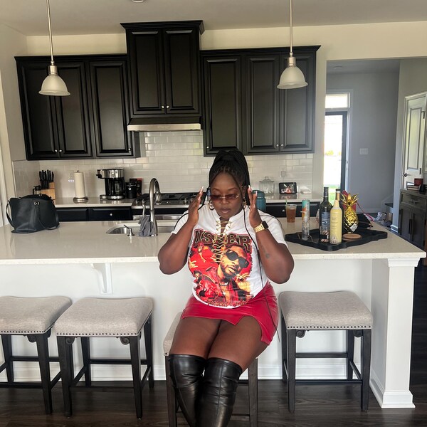 Customized Lace up Limited Rapper Usher Shirt, Vintage Usher 90s Shirt ...