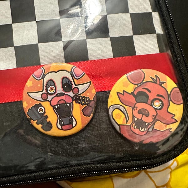 Five Nights at Freddy's Inspired LARGE Pins/buttons (freddy, Chica ...