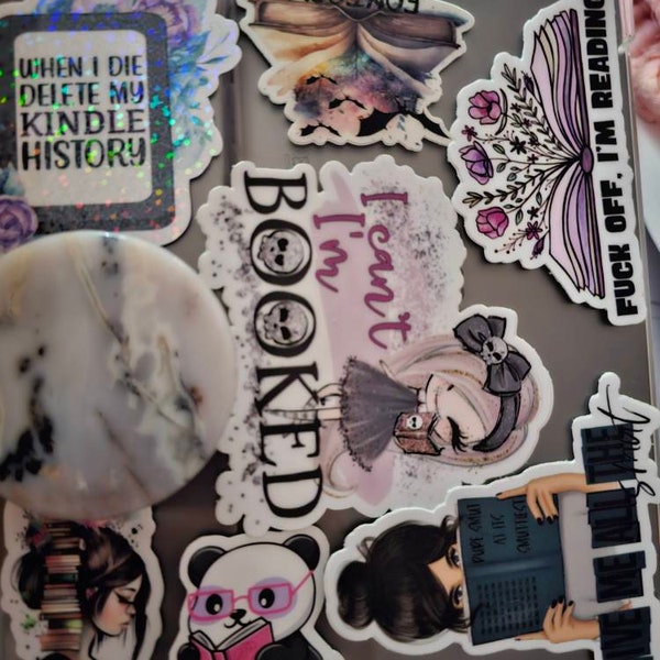 I’m Reading Book , Kindle, Ereader Waterproof Sticker - Etsy