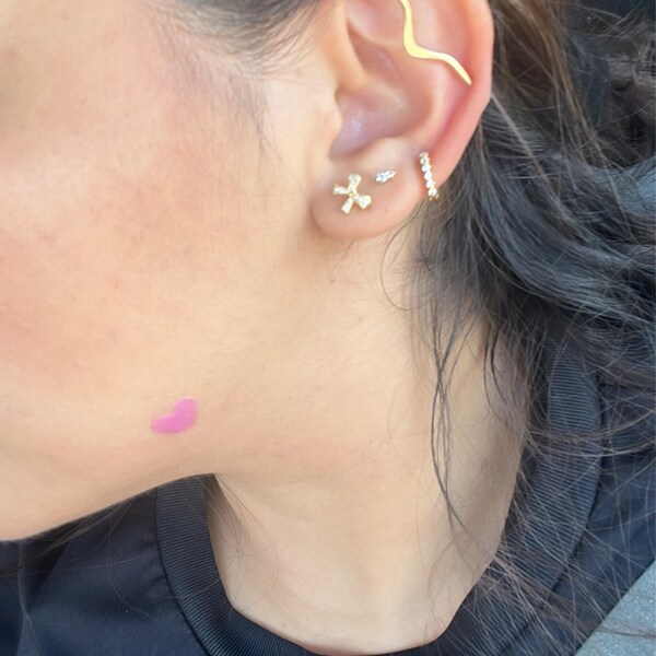 Smooth Abstract Industrial Ear Bar, Seamless Industrial Piercing ...