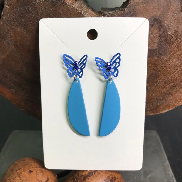2 PCS - 35 X 10 Mm Turquoise Matte Rubber Coated, Half Moon Pendant ...