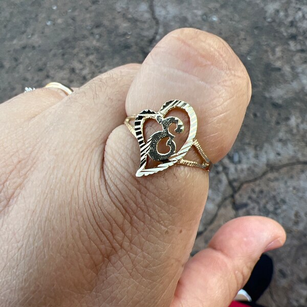10k Yellow Gold Solid Slanted Heart Cursive Initial Ring With Diamond ...