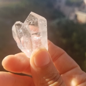 Grounding and Shielding Crystal Grid: Quartz Crystal Points From ...