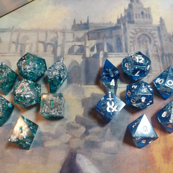 GIFT of the SEA - 7 Piece Polyhedral Sharp Edge Resin Dice Set for ...