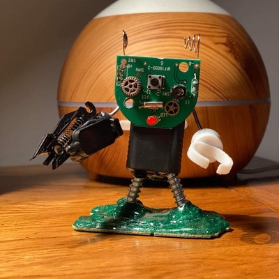 Computer Geek Robot Sculpture A Perfect Gift for Nerds and Sci-fi ...