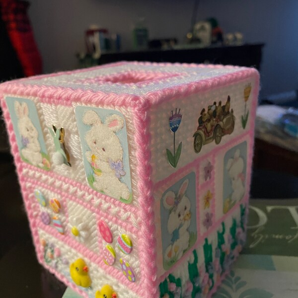 Bathroom / Miniatures New Tissue Box Cover - Handmade - Plastic Canvas ...