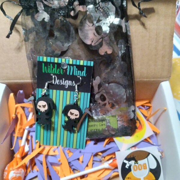 Grim Reaper Earrings: Laser Cut Halloween Studs - Etsy