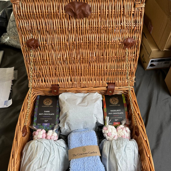 Shallow Rectangular Wicker Baskets - Fruit Baskets, Bread Baskets ...