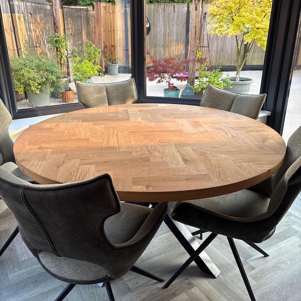 Round Herringbone Dining Table - Solid Oak - Spider Legs - Bespoke ...
