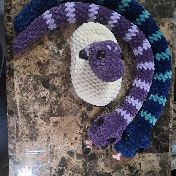 NO SEW Hatching Baby Snake Crochet Pattern; Easy Snake Beginner Crochet ...