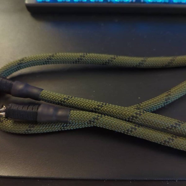 Black Camera Neck Strap With Optech Qd Mini Loop Attachments - Etsy