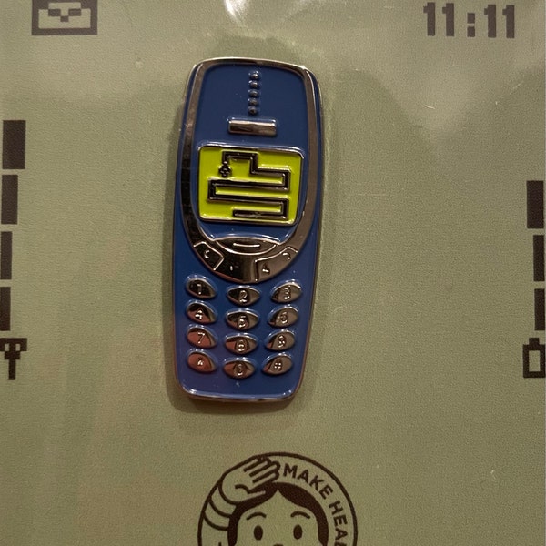 Snake Game Nokia 3310 Enamel Pin - Brick Phone Enamel Pin - Brick Phone ...