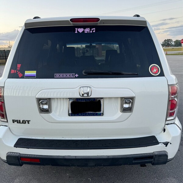 Kaws Inspired Peeker Vinyl Decal for Car Window, Laptop, Water Bottle ...