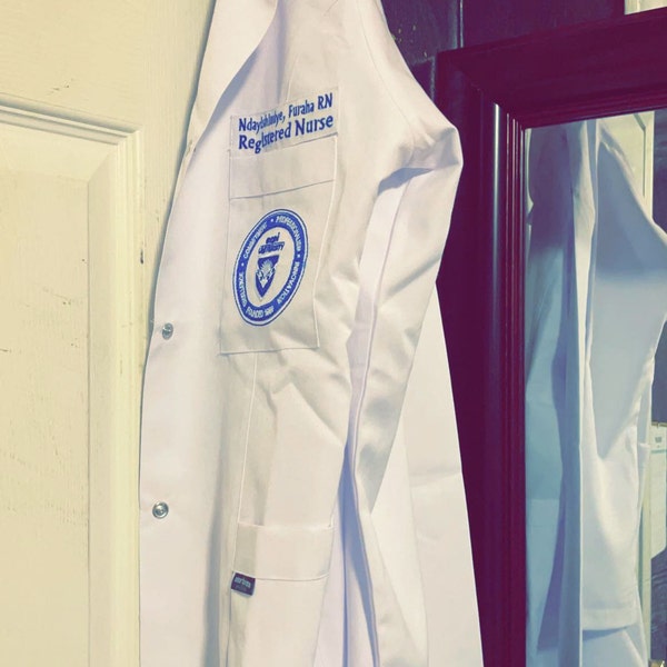 White Lab Coat, Anti-wrinkle Lightweight Doctor Dentist Surgeon ...