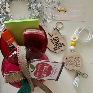 Back to School Teacher Gift Tag Happy First Day of School Tag Kids ...