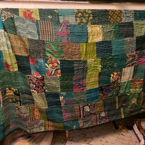 Handmade Patchwork Vintage Quilt - Etsy