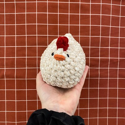 Mabel Chicken CROCHET PATTERN - Etsy