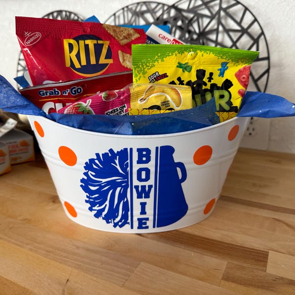Personalized Cheerleading Gift Basket: Custom Senior Night Cheer Bucket ...