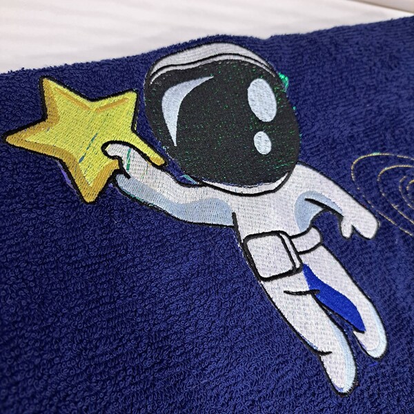 8 Astronaut Embroidery Designs, Machine Embroidery Designs, Embroidery ...