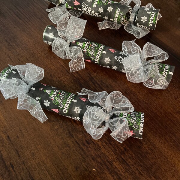Christmas Crackers-unique, Fun Favors for Any Holiday or Celebration ...