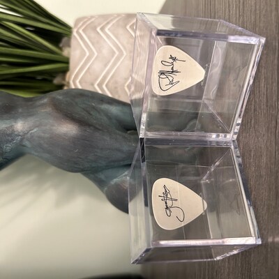 Single Guitar Pick Collector Display Case Box 2x2x2 - Etsy