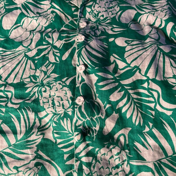 Five Gold Frog Plastic Buttons With a Glossy Finish- Shank Buttons ...