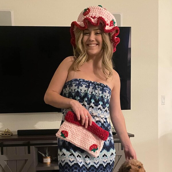 Strawberry Shortcake and Friends Inspired, ORANGE BLOSSOM, Crochet Adult Bucket Hat, Rave Hat - Etsy