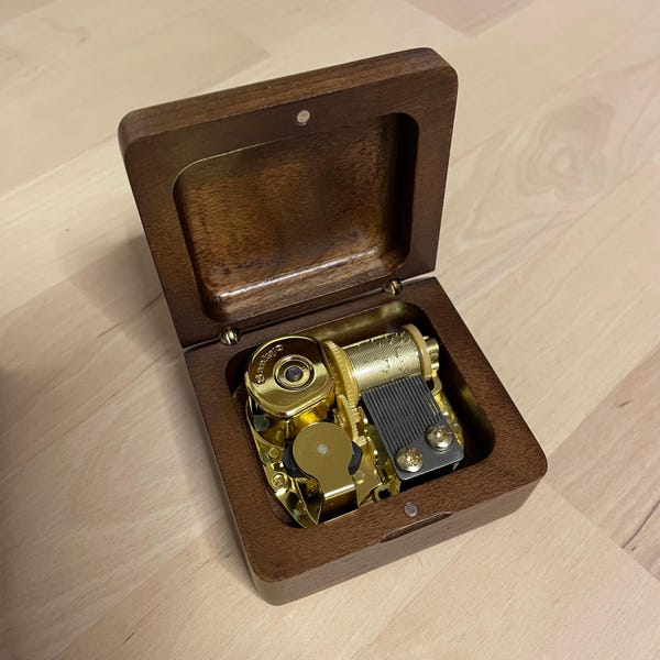 Custom Melody Music Box With Personalized Engravings and Customizations ...