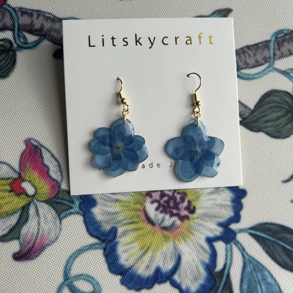 Real Hydrangea Flower Earrings, Handmade Pressed Hydrangea Flower Resin ...