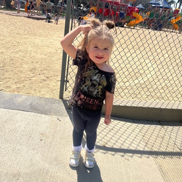 Queen Distressed Band Tee Kids - Etsy