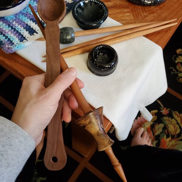 Weaving Tablets of the Viking Queen in the Oseberg Burial Ship: 52 ...