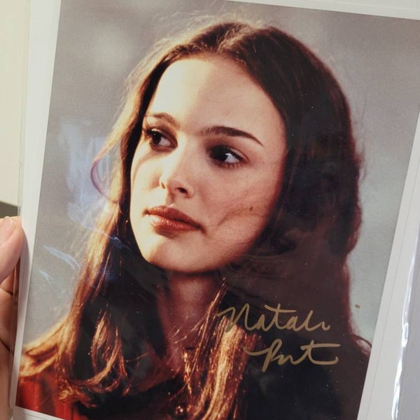 RIHANNA Autographed 8 X 10 Signed Photo COA - Etsy