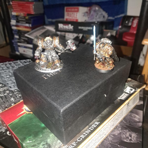 High Brother in Heavy Metal Armor | Sci-fi | Wargaming | 28mm Scale - Etsy