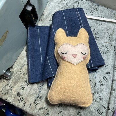 Pre-washed Wool Felt Penny Rug Kit Autumn Twilight Penny Lane ...