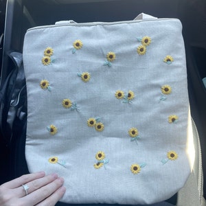 Hand-embroidered Laptop Cover, Cute Laptop Sleeves, Small Daisies ...