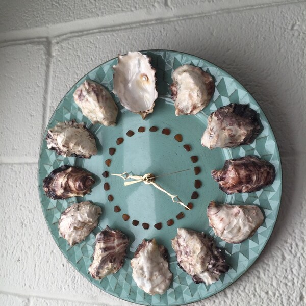 Oyster Plate Wall Clock - Sage Green, Oyster Clock, Oyster Shell Art ...