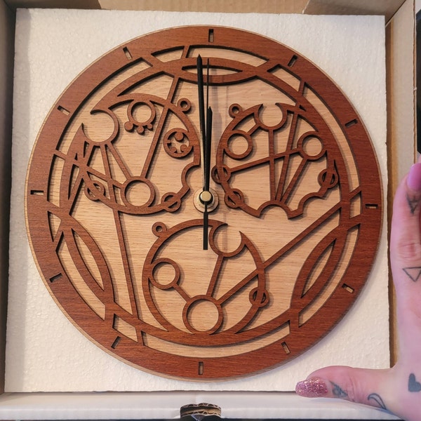 Custom Gallifreyan Clock With Your Name or Words - Doctor Who Clock in ...