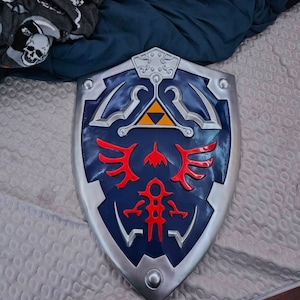 Full Size Link Hylian Zelda Shield With Grip & Handle - Etsy