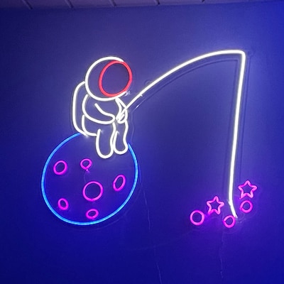 Space Astronaut Neon Sign, Custom Neon Sign for House and Wall ...
