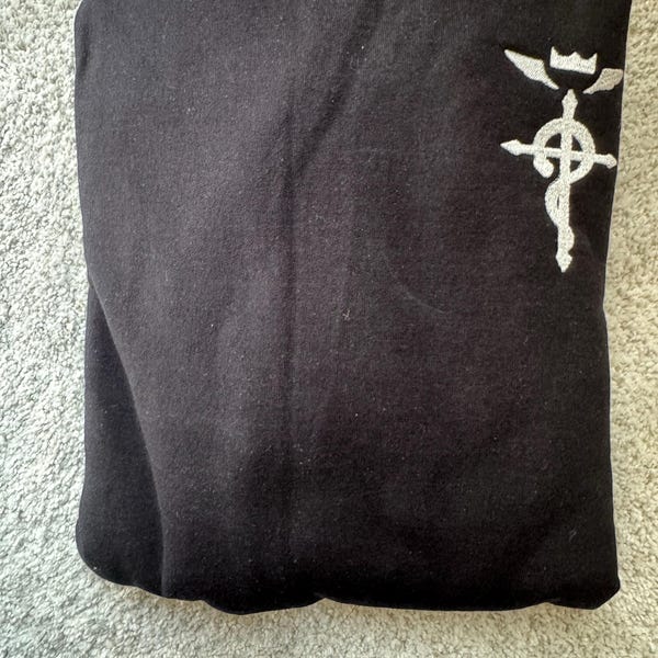 Embroidered Wolf Fantasy Symbol Merch- Minimalisthoodie & Crewneck ...