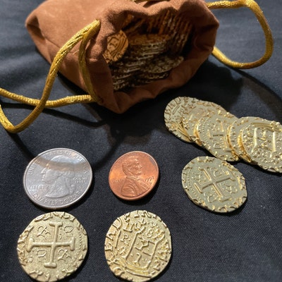 Metal Pirate Coins 35 Gold Treasure Coin Set, Spanish Doubloons Replica ...