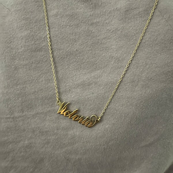 Carrie Font Name Necklace Personalized Carrie Style Nameplate ...