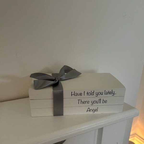 Set of 3 Wooden Christmas Present Blocks With Ribbon Handmade Festive ...