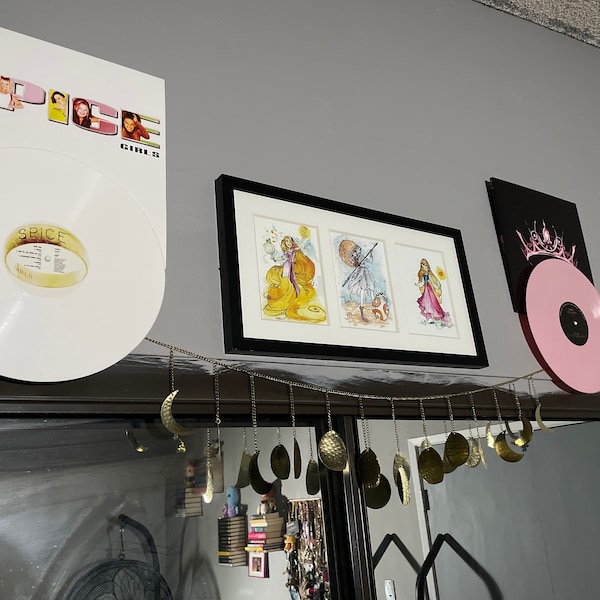 Record Props Vinyl Display | Album Wall Mount | Now Playing - Etsy
