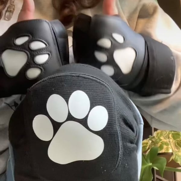 Black Paw Knee Pads - Pole Dancing Knee Protection Paws for Pet Play ...