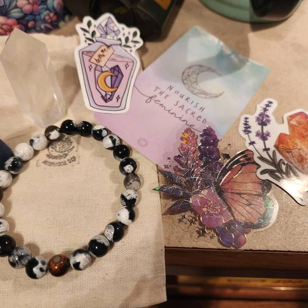 Bubble Capsules | Crystal Mystery Gift, Intuitive Crystal Pull, Mystery ...