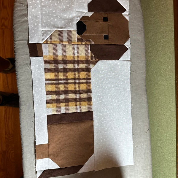 DOGS IN SWEATERS Quilt Pattern - by Elizabeth Hartman - Two Quilt Sizes ...