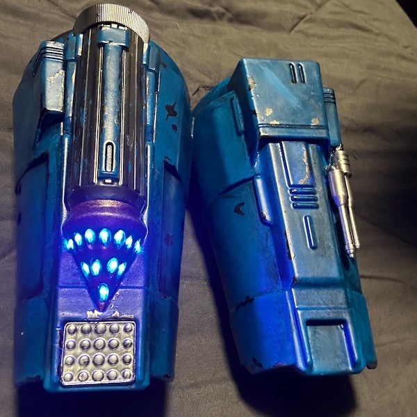 Bo-katan, Koska Reeves Mandalorian Gauntlets, Bracer, Vambrace - Etsy