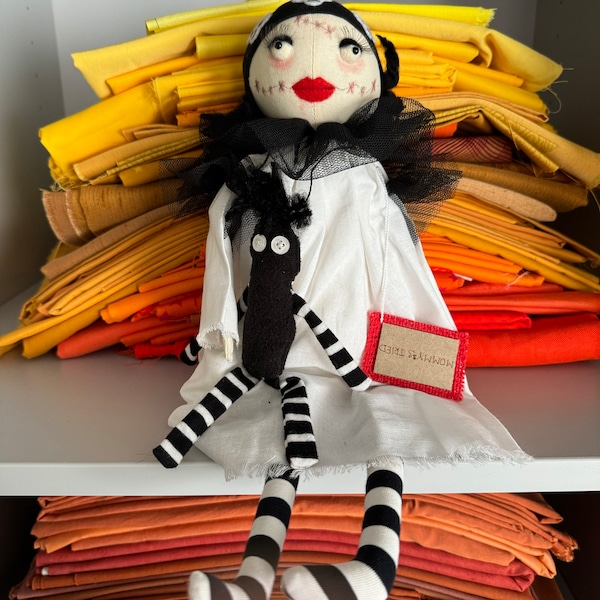 OOAK Doll, Monster Doll, Pretty Scary Dolls, Gothic Emo Dolls, Creepy ...