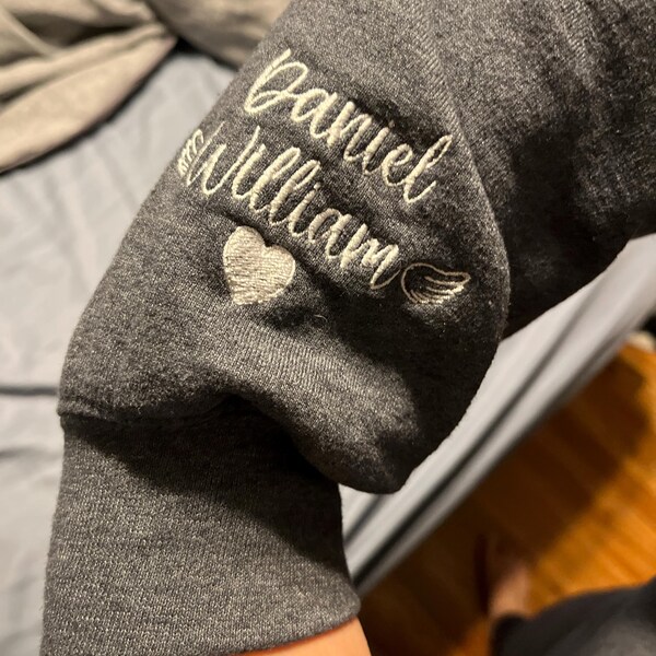 Custom Embroidered Auntie Sweatshirt, Personalized Embroidery Aunt ...